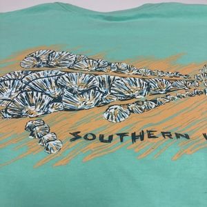 Southern Lure | Tops | Sl Preppy Short Sleeve Tshirt Mint Size Medium ...